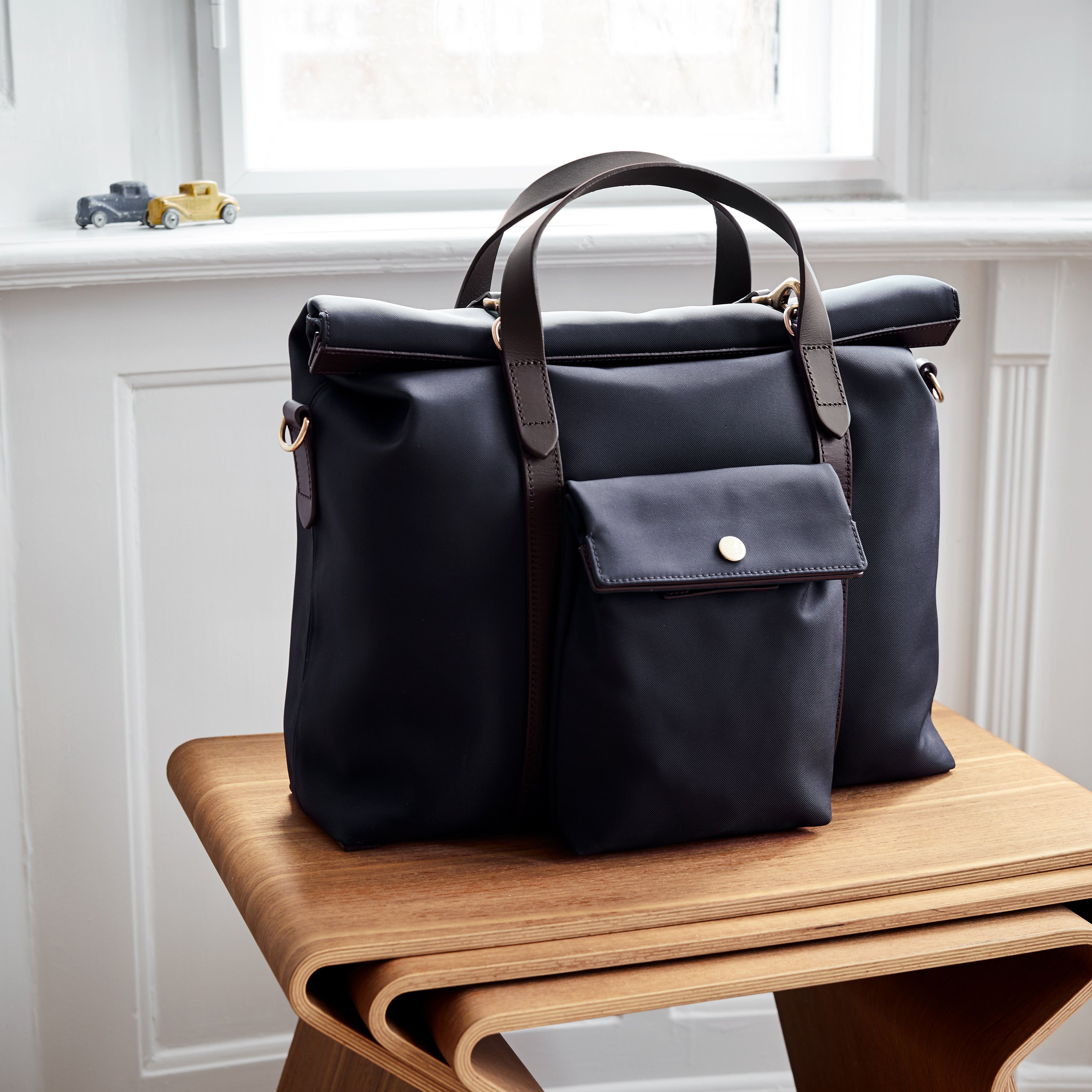Navy Soft Briefcase With Shoulder Strap | Danish Design – Mismo Copenhagen